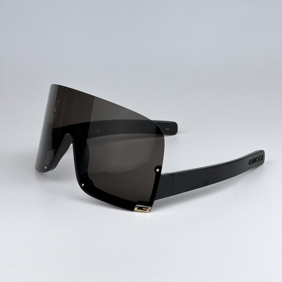 Gucci | Accessories | Gucci Gg631s 04 Brand New Sunglasses Black Grey ...